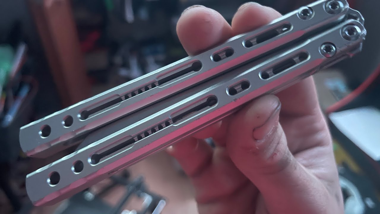 The most beautiful balisong I own - YouTube