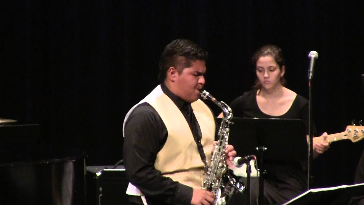 Alto Sax Solo Feature Willow Weep For Me - YouTube