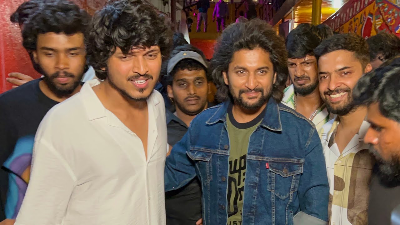 Nanni entry at Sandhya theatre | Grand Trailer Launch of Mem Famous ...