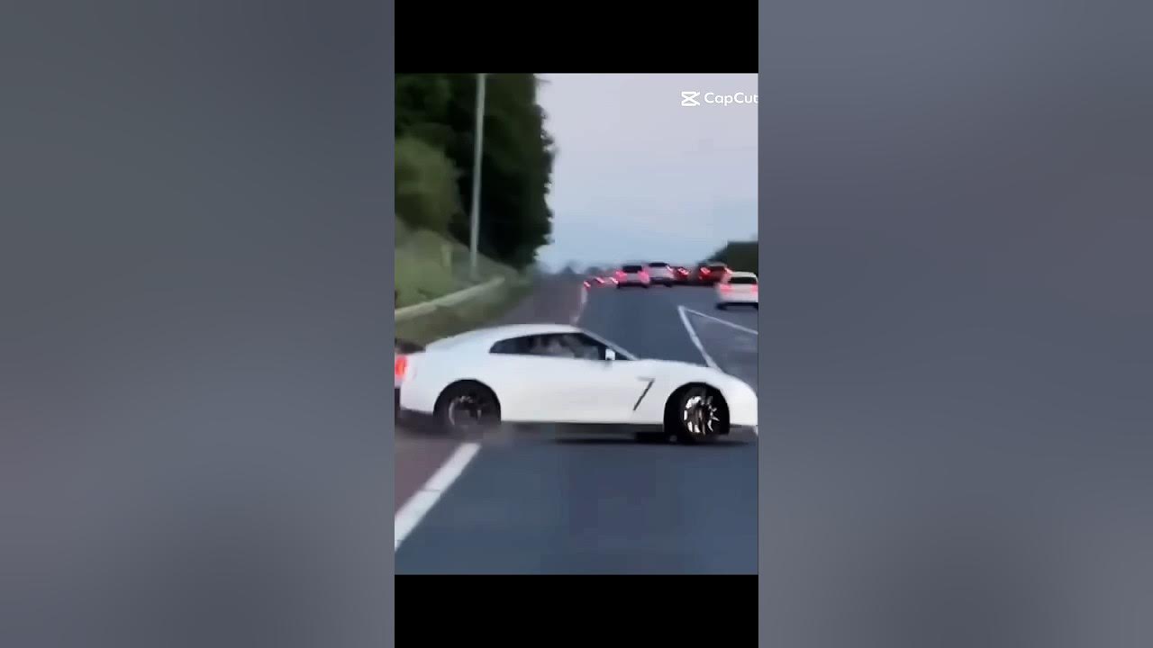 Spinning GTR#subscribe #gtr35 #gtr - YouTube