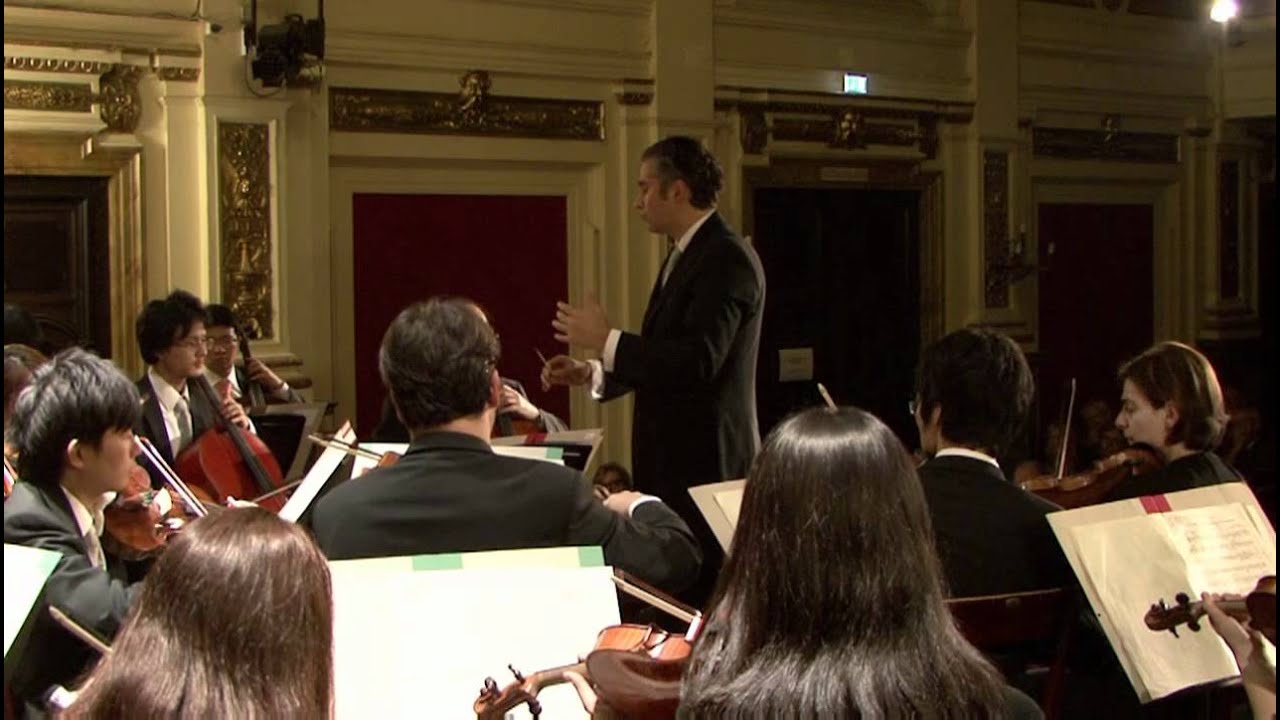 Schubert Concert for Japan Vienna 2011 - YouTube