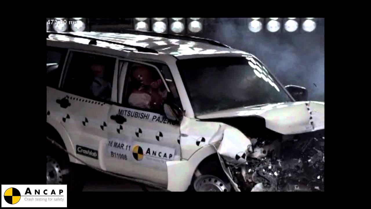 Mitsubishi Pajero ANCAP Crash Test - YouTube