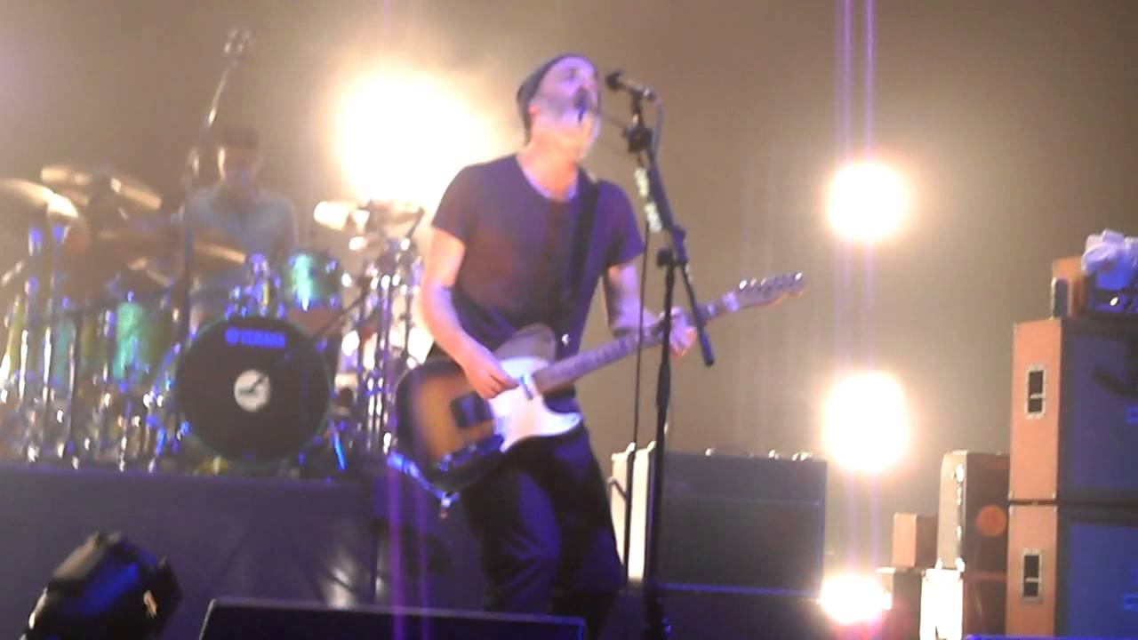 Travis - Turn Live in Seoul, South Korea 20140325 - YouTube