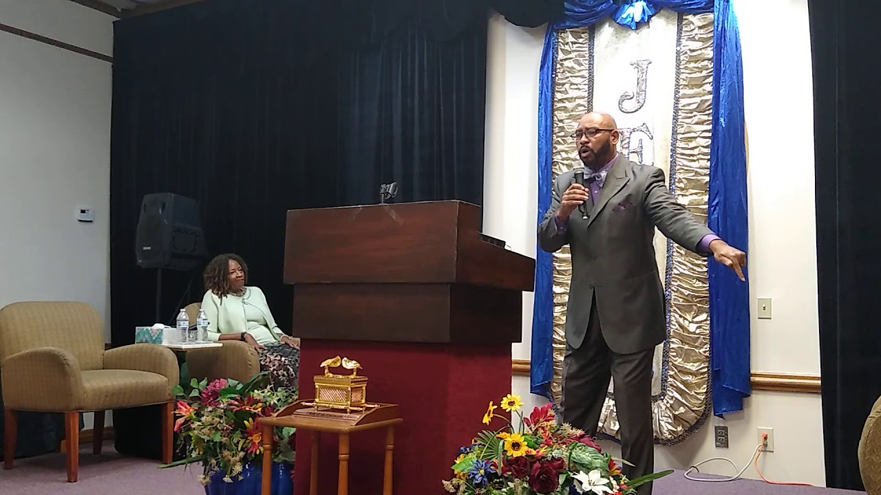 Pastor Lindsey Morris-The Art of Recovery - YouTube