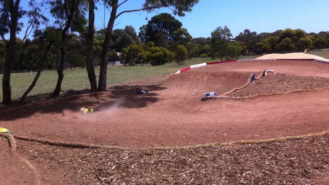 Adelaide RC offroad 1/8 - YouTube