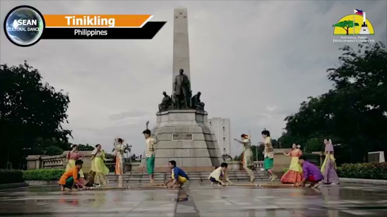 Pinoy TINIKLING sa Bantayog ni Pepe | Philippine Folk Dance | Filipino ...