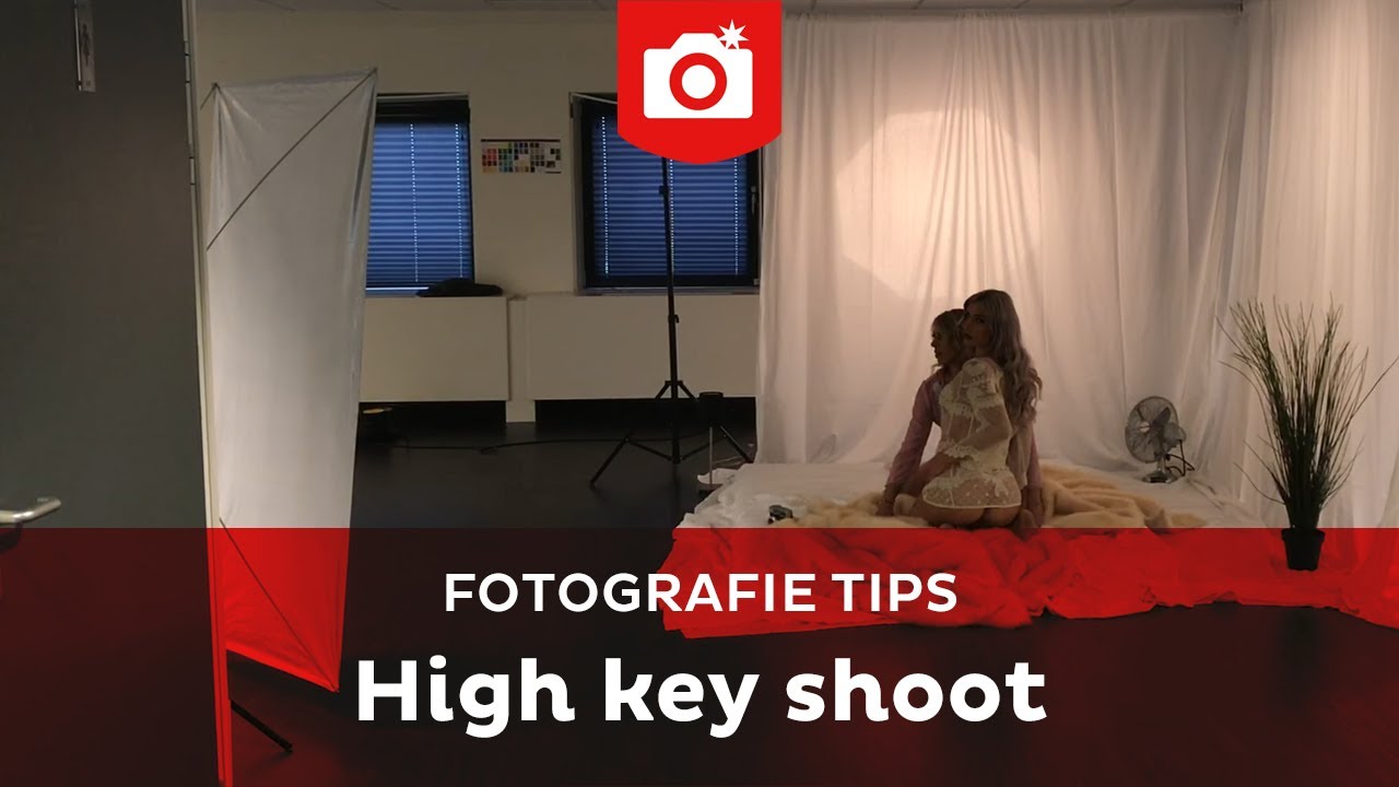 High key shoot | Zoom.nl Fotografie Tips - YouTube