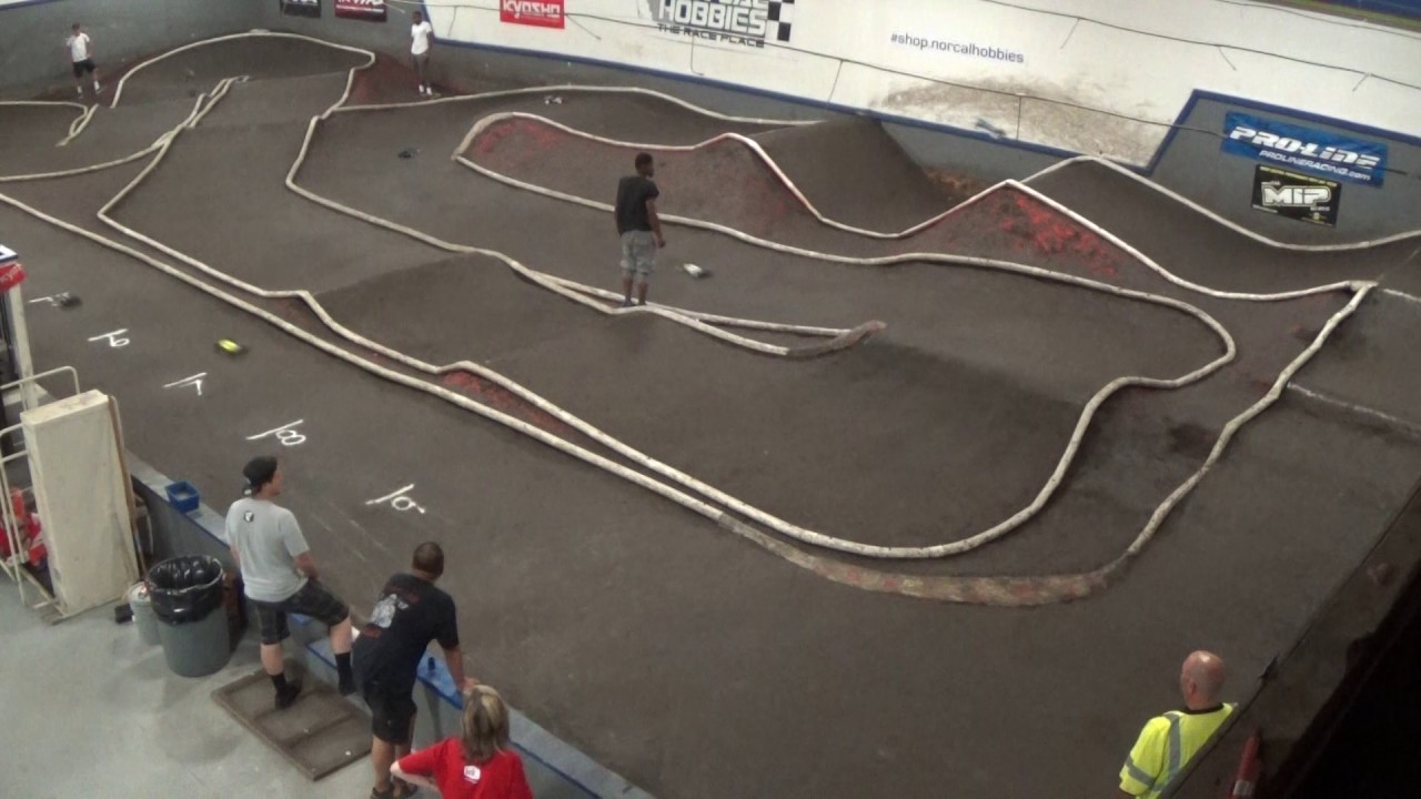 6/21/17 Norcal Hobbies Wednesday night Club Racing - YouTube