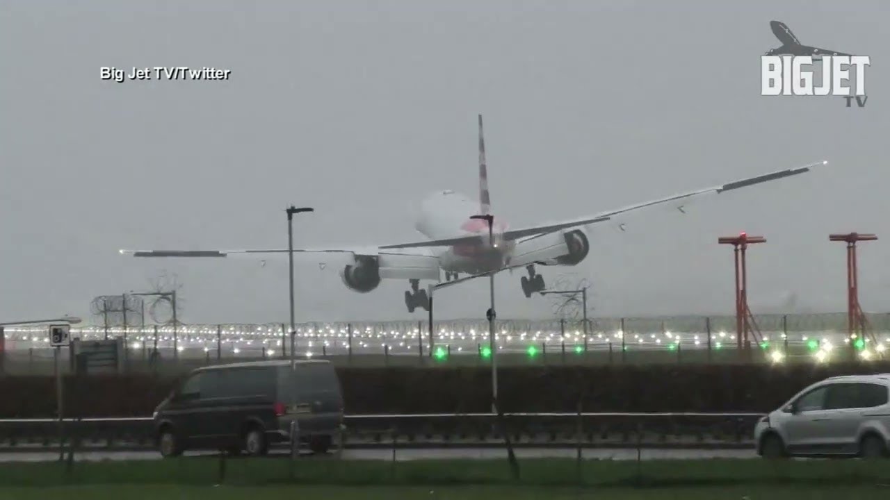 American 777 insane landing at London Heathrow! - YouTube