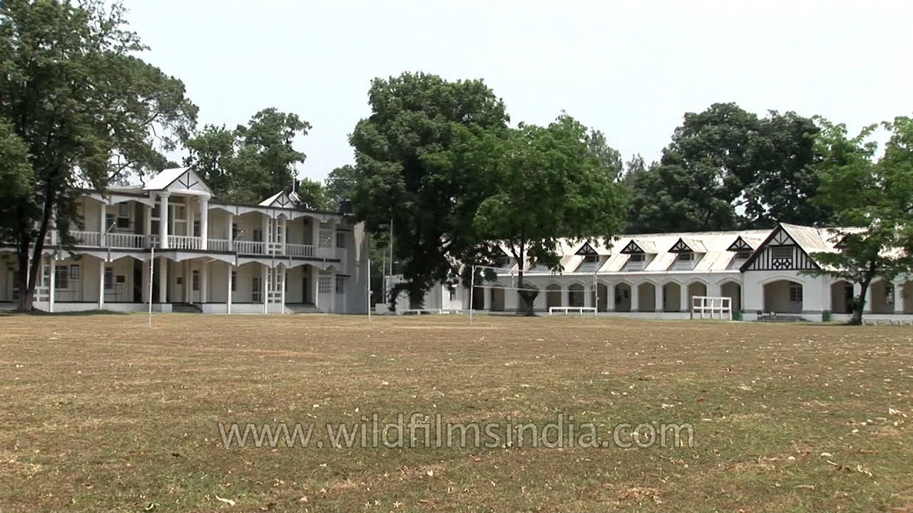 Rows of old buildings in RIMC Dehradun - YouTube