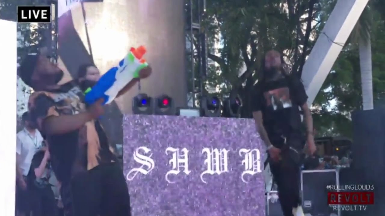 Chris Travis at the Rolling Loud Festival - May 6, 2017 | "Crunch Time ...