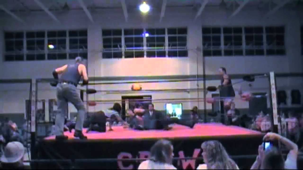 [03/12/11] AHL vs. Shawn Adams/ Vinnie DaMoochie - YouTube