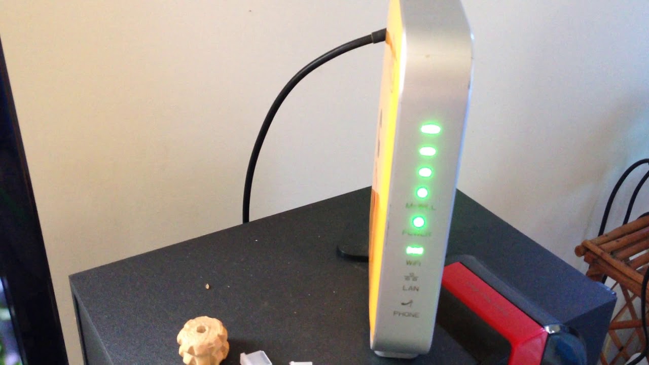 Rain doesn't hamper the 4G signal to our Cootel Modem / Router - YouTube