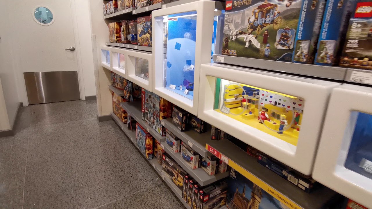 Lego Store Los Angeles - YouTube