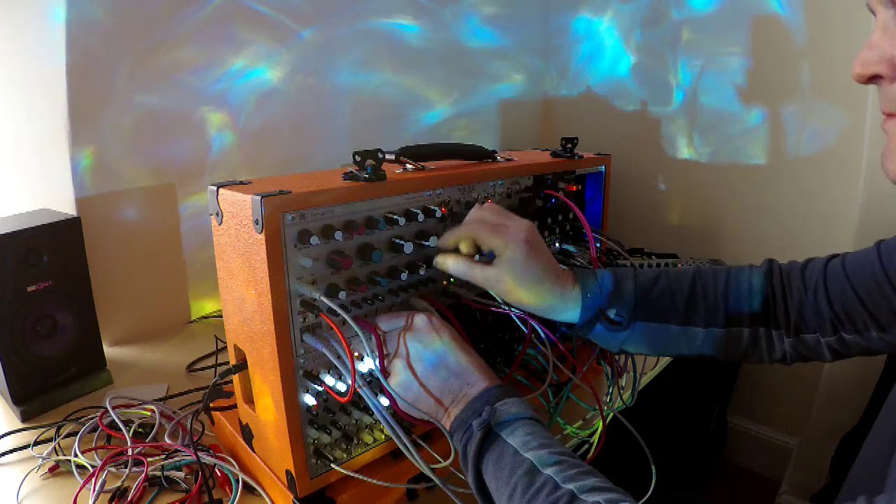 modular jam - water riff by andy pidcock - YouTube