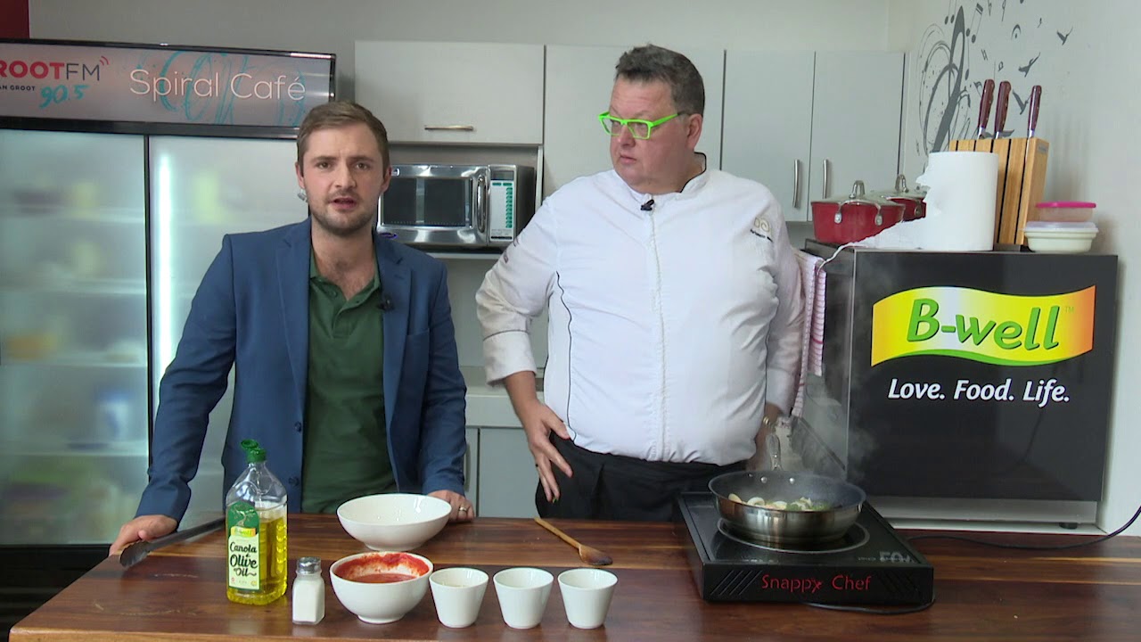 Kombuis - Forti Mazzone - Seekos pasta - 3 Maart 2020 - YouTube