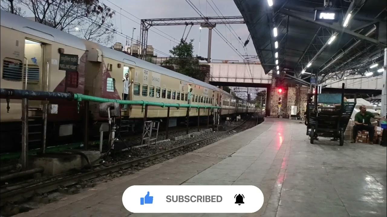 FULL ARRIVAL OF 11410 NIZAMABAD PUNE EXPRESS FROM NIZAMABAD TO PUNE JN - YouTube