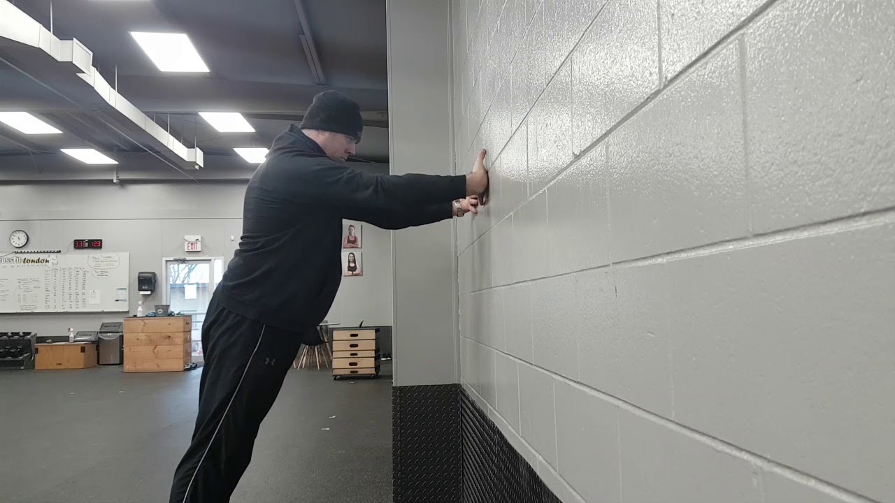 First Knuckle Pushups - YouTube