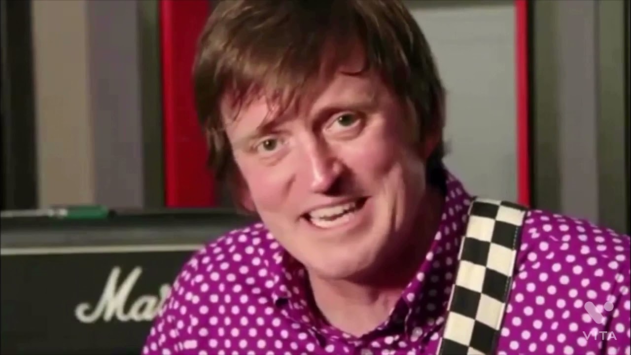 Murray Cook Being The King Of Guitars for 7:16 - YouTube