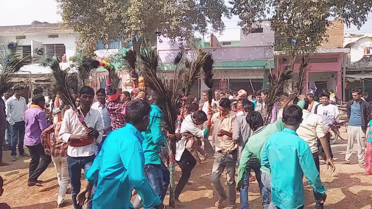 Chandranagae diwari dance monia - YouTube