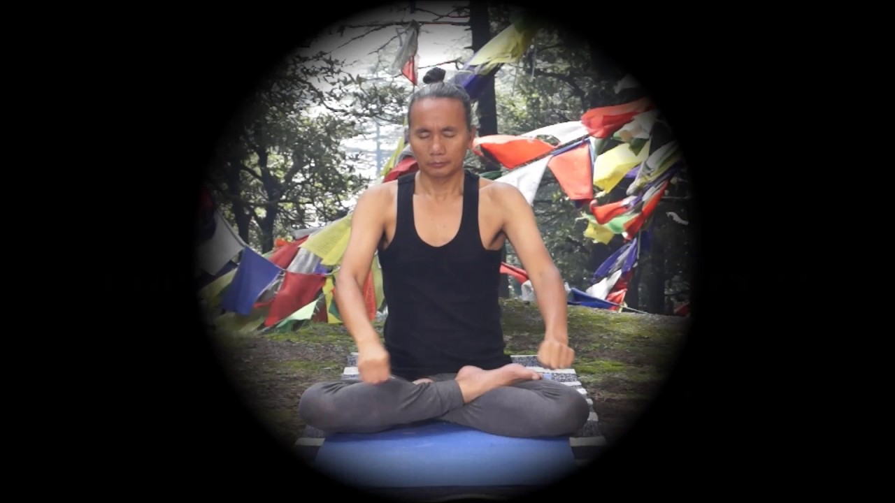Tibetan Yantrayoga: Nine-rounds of Breathing for Purification - YouTube