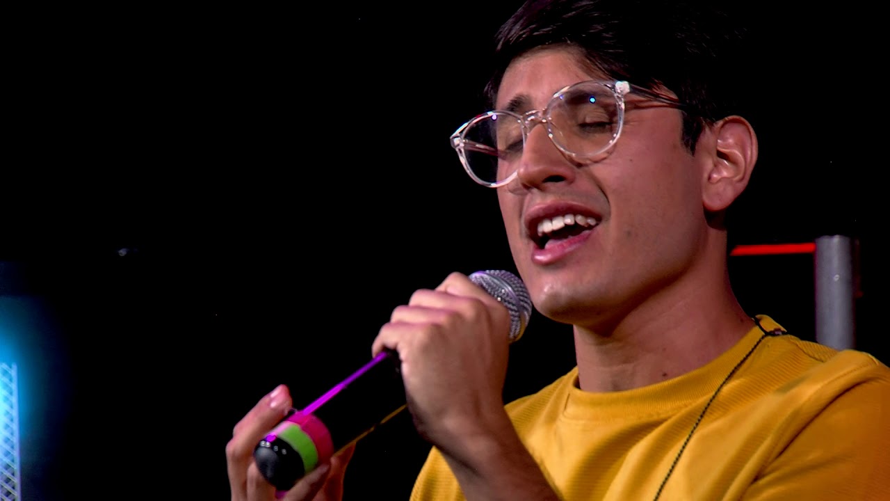 Ayrton Day - En Tu Presencia (Touch of Heaven - Hillsong Worship) - YouTube