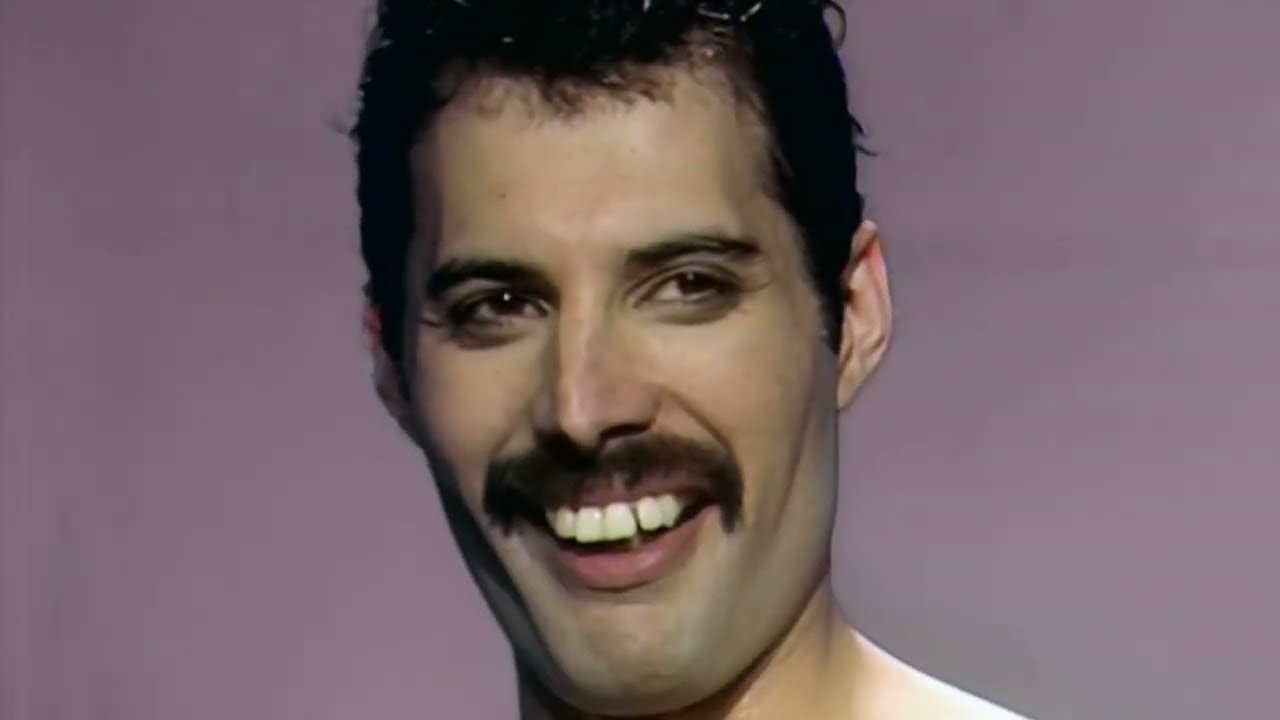 freddie mercury | smile part III 😁 - YouTube