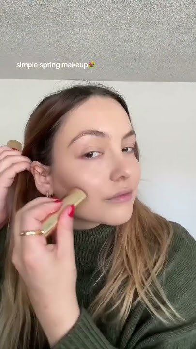 SIMPLE SPRING MAKEUP - YouTube