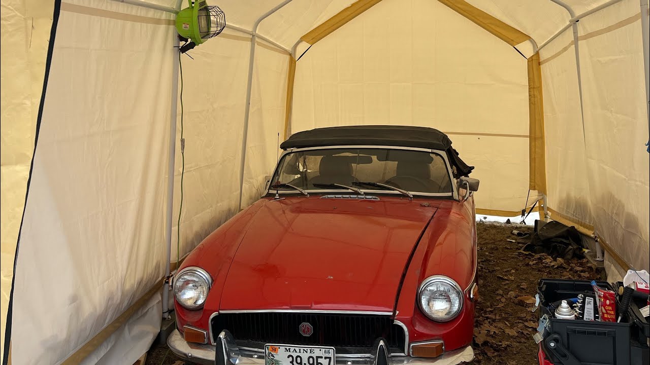 1972 mgb hood removal - YouTube