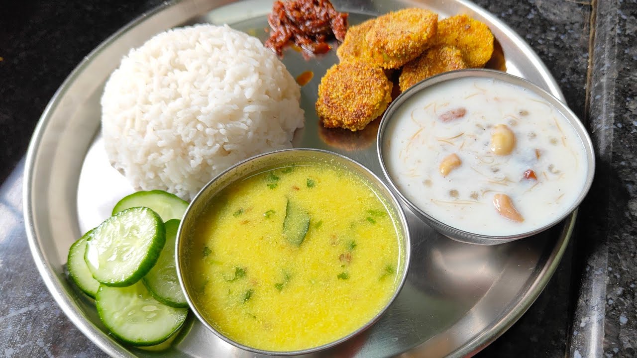 Goan Lunch thali recipe in Hindi| Varan bhaat, Sabudana -sevai kheer ...