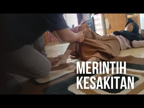 pijat gadis remaja 13 tahun, bersama kang Harun. traditional massage - YouTube