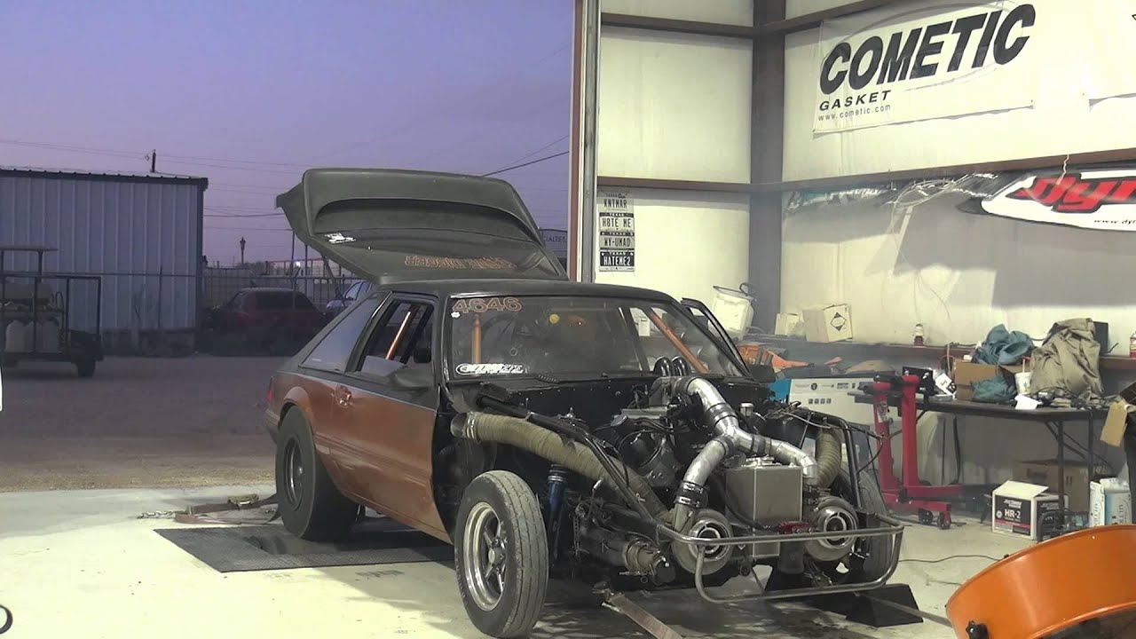 Twin Turbo mustang blows engine on the dyno - YouTube