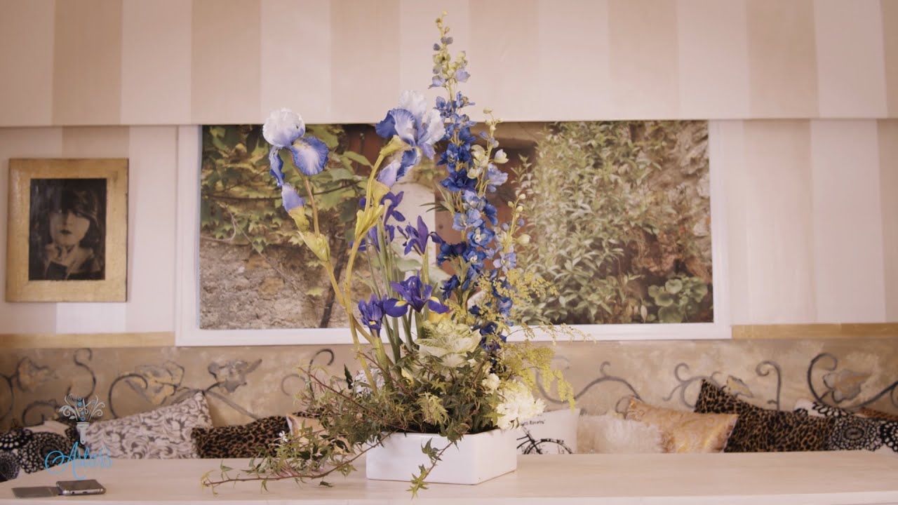 A Japanese Moribana-inspired Spring Flower Floristry Design - YouTube