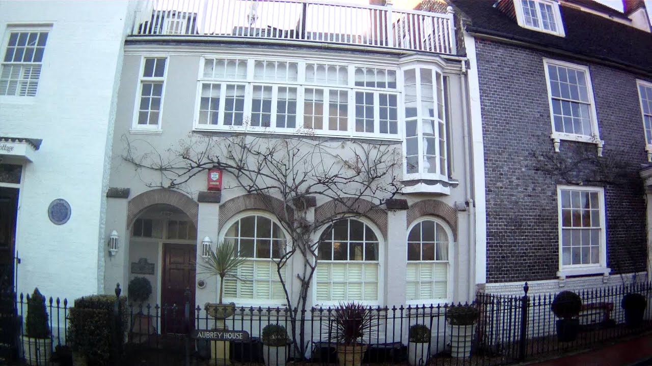 HOME OF EDWARD BURNE JONES FROM 1880 1898 ROTTINGDEAN SUSSEX 8 1 15 ...