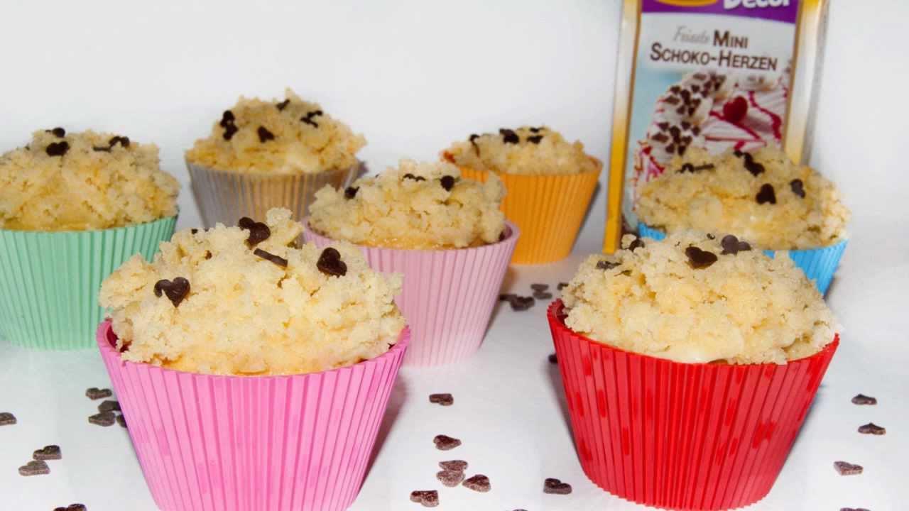 Muffin Mimosa con Crema Pasticcera - La Ricetta - YouTube
