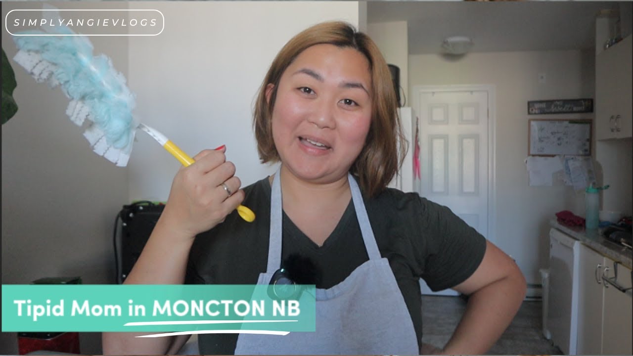 Tipid Mom In Canada! | SHORT COMEDY - YouTube