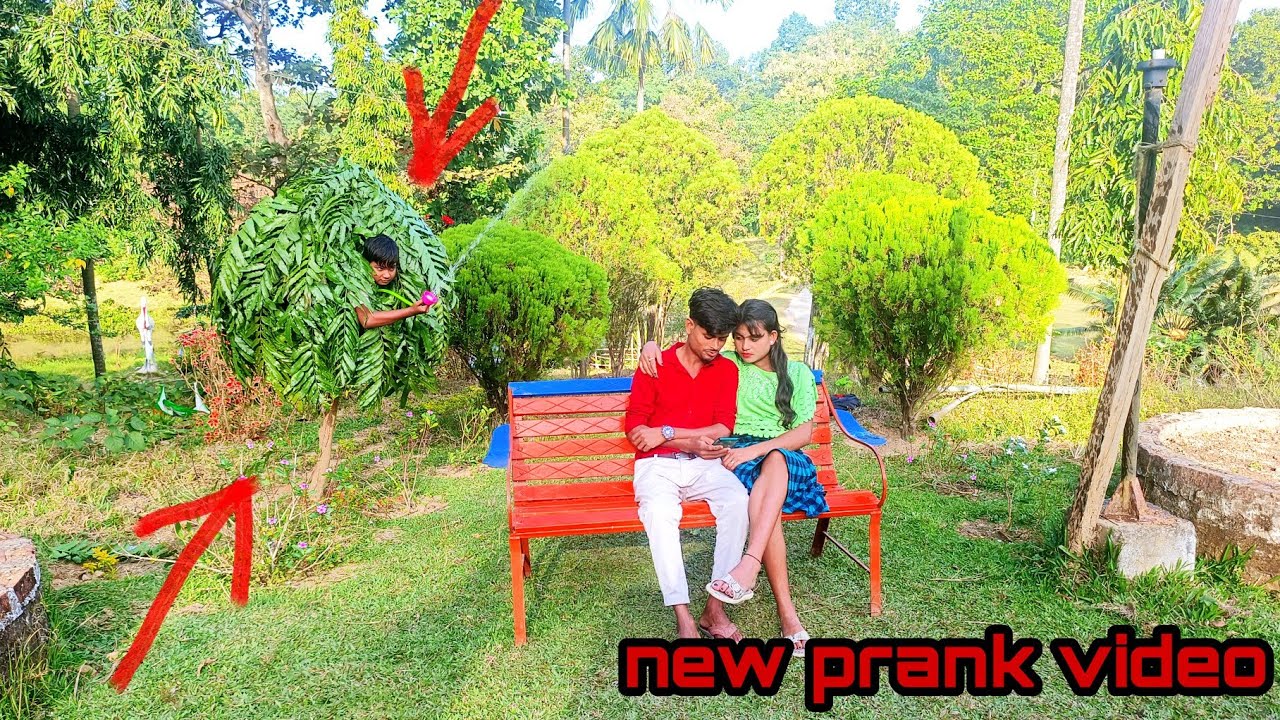 WATER PRAN TREE MAN PRANK VIDEOS - YouTube