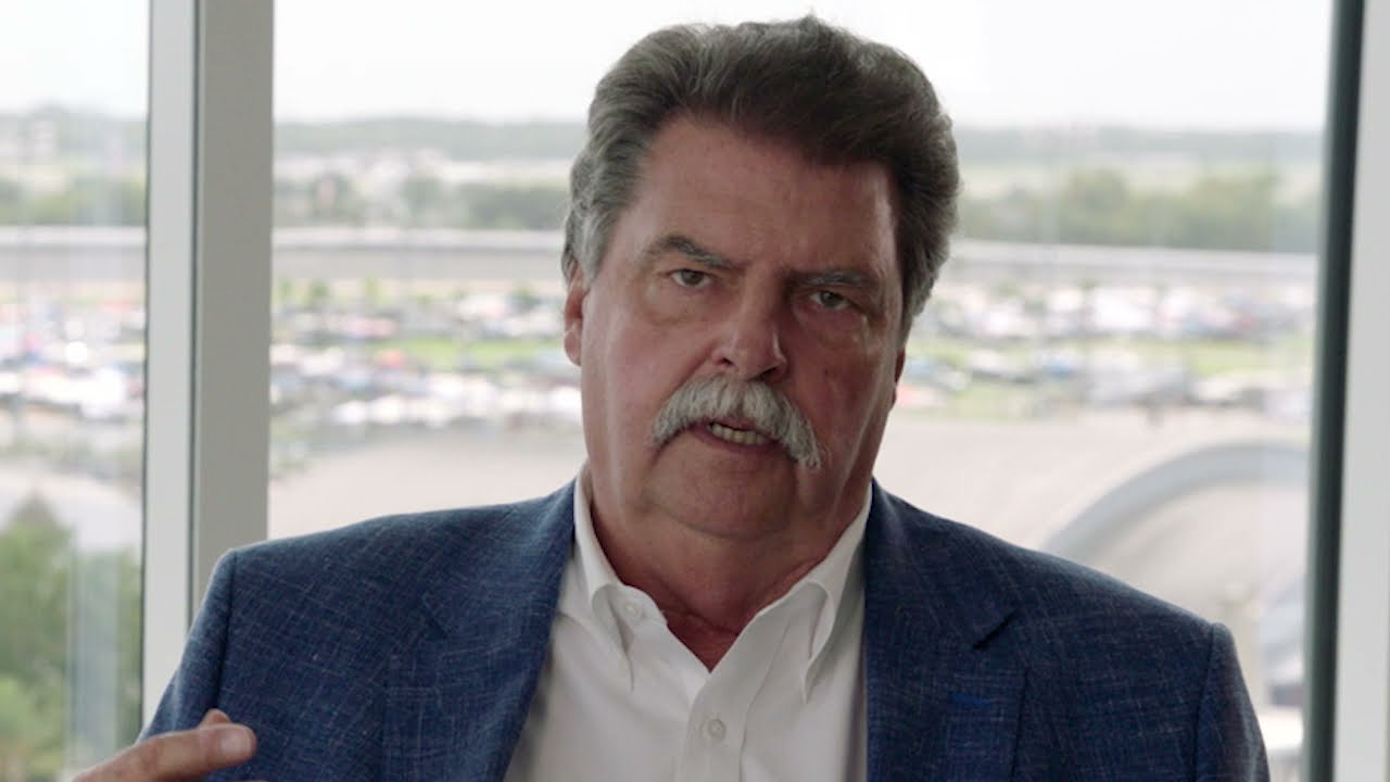 Mike Helton remembers 9/11, response of NASCAR industry - YouTube