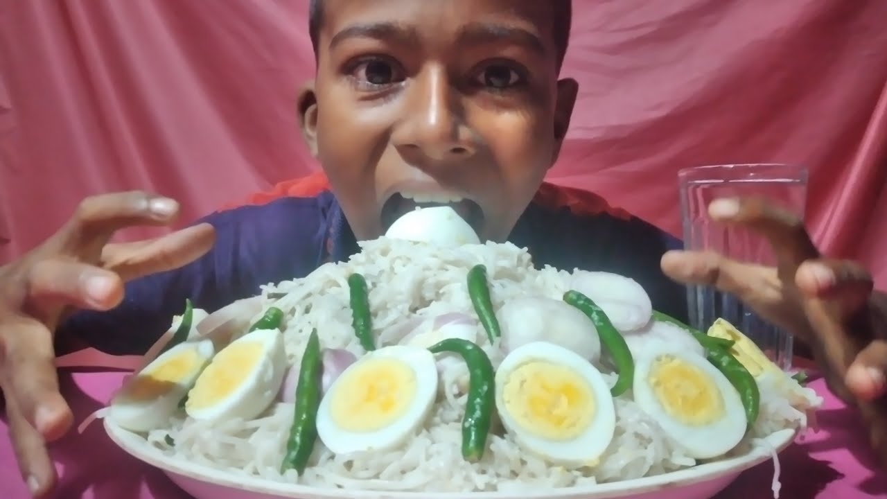 Eating one noodles in the rustic way //#Eating_show #ইটিং_শো - YouTube