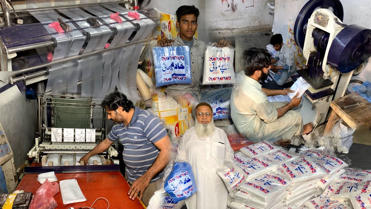 Plastic bag manufacturing process ! Shopper banane ka tarika ...