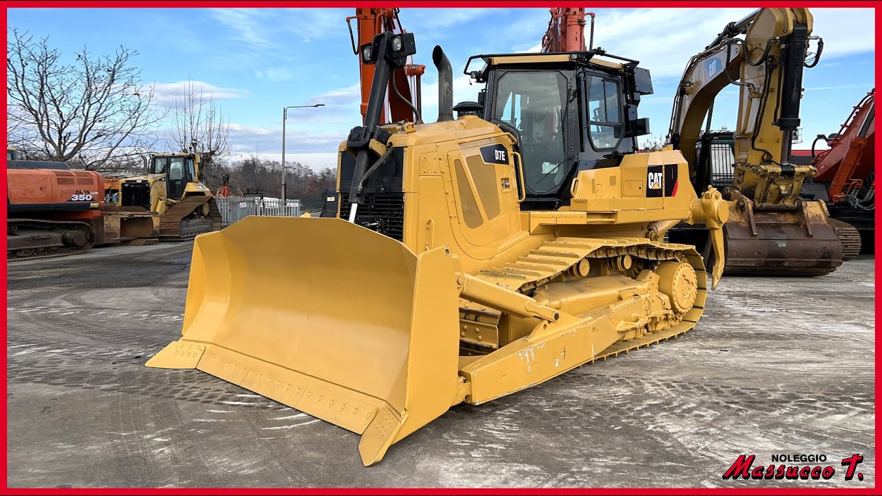 CAT D7E Massucco T id 3720 - YouTube