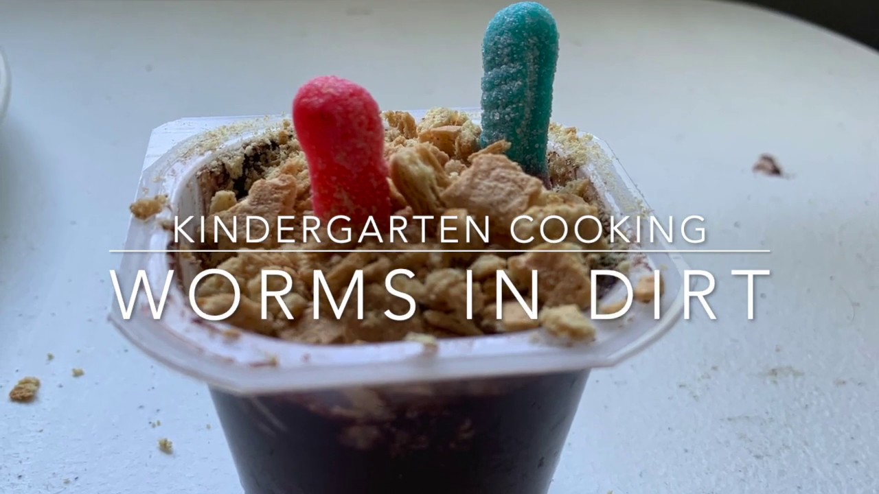 Kinder cooking: Worms in dirt - YouTube