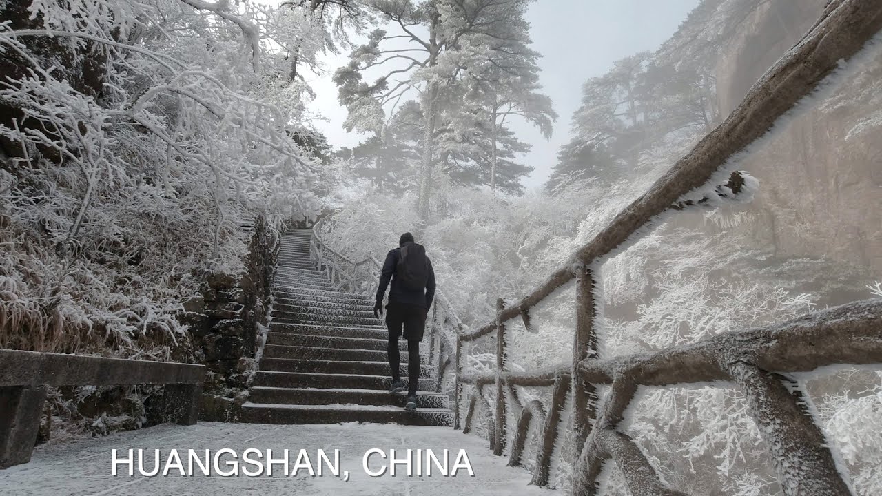 Huangshan (Yellow mountain), China. December 2020. Snow and ice at the ...