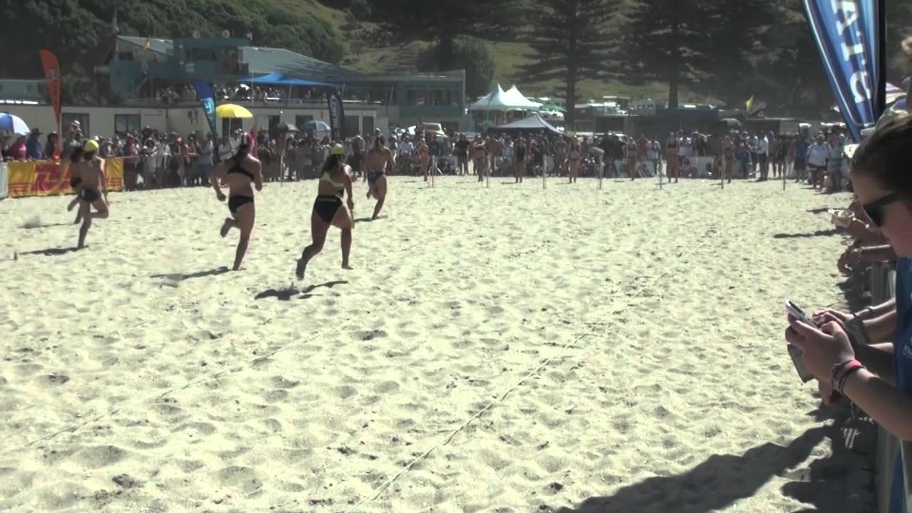 2013 NZ Champs - u19 Womens Beach Relay - YouTube