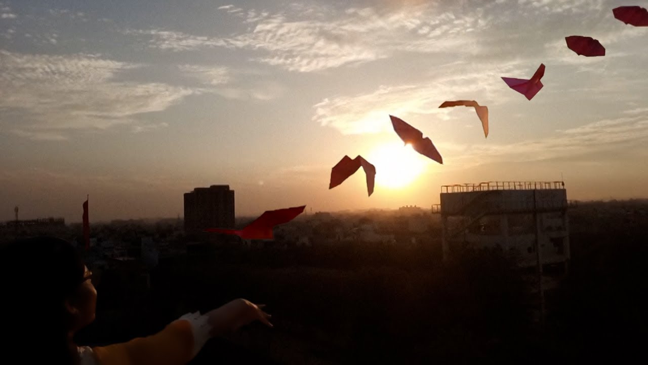Paper Airplane that flaps like a bat/Origami Aeroplan/ step-by-step ...
