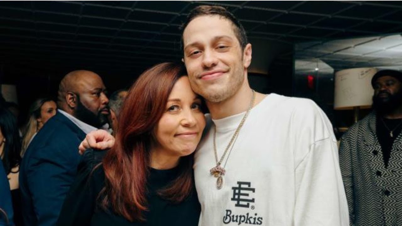 Pete Davidson Reveals His Mom Got Caught Using a 'Fake Twitter Account ...