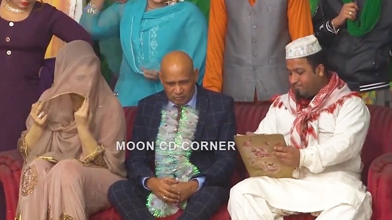 Akram Udas with Resham Pari | Comedy Clip | Stage Drama 2022 | Punjabi ...