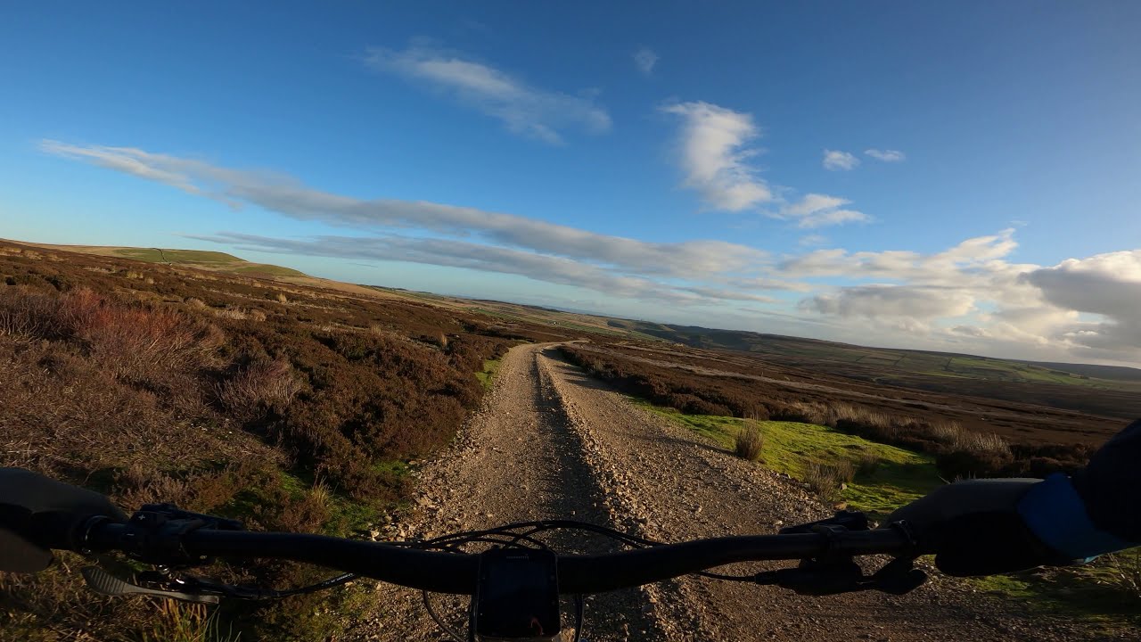Yorkshire Dales - Reeth MTB - 2021 Turbo Levo Comp - YouTube