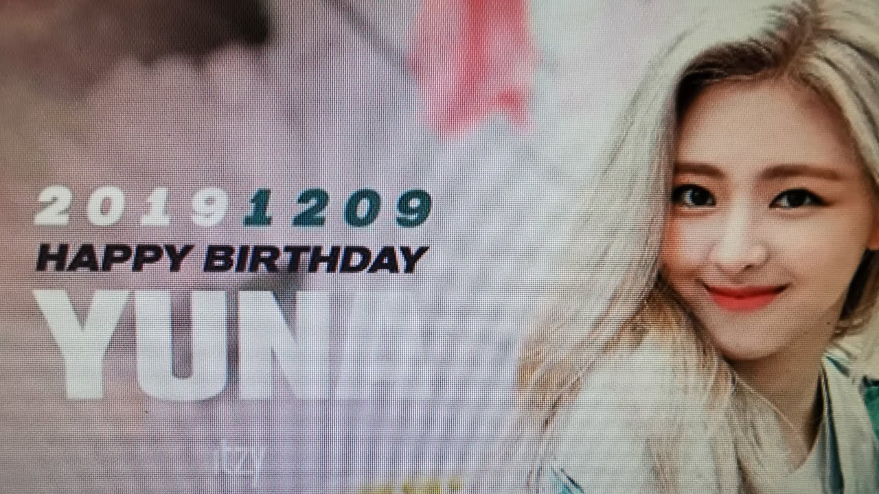 Happy Birthday Itzy Yuna - YouTube