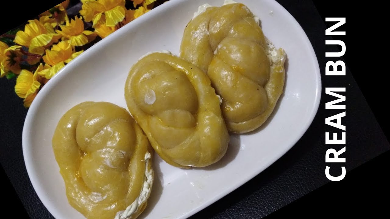 Cream bun II Homemade Cream Buns without oven - YouTube